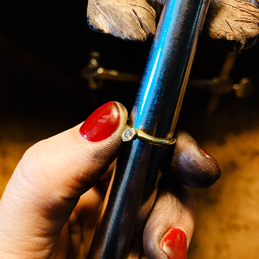 Ringgröße ändern lassen: ReSize – wir passen Deinen Ring an!